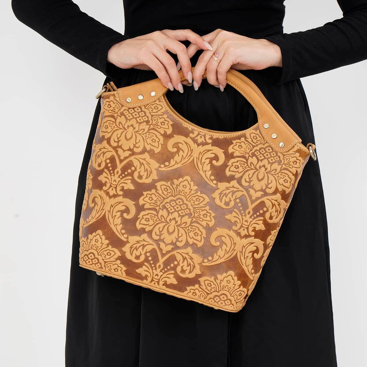 Most Unique Handbags 2024 For An Unforgettable Style Statement | Shop ...